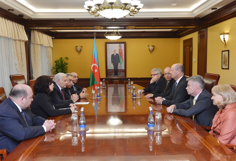 Azerbaijani Parliament Speaker meets Australian delegation Azerbaijani Parliament Speaker meets Australian delegation